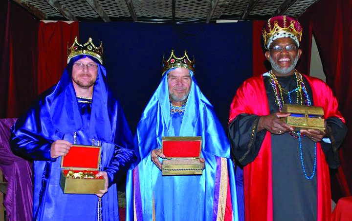 Community Holiday Tradition, Walk Through Bethlehem, Draws Over 7,000 ...