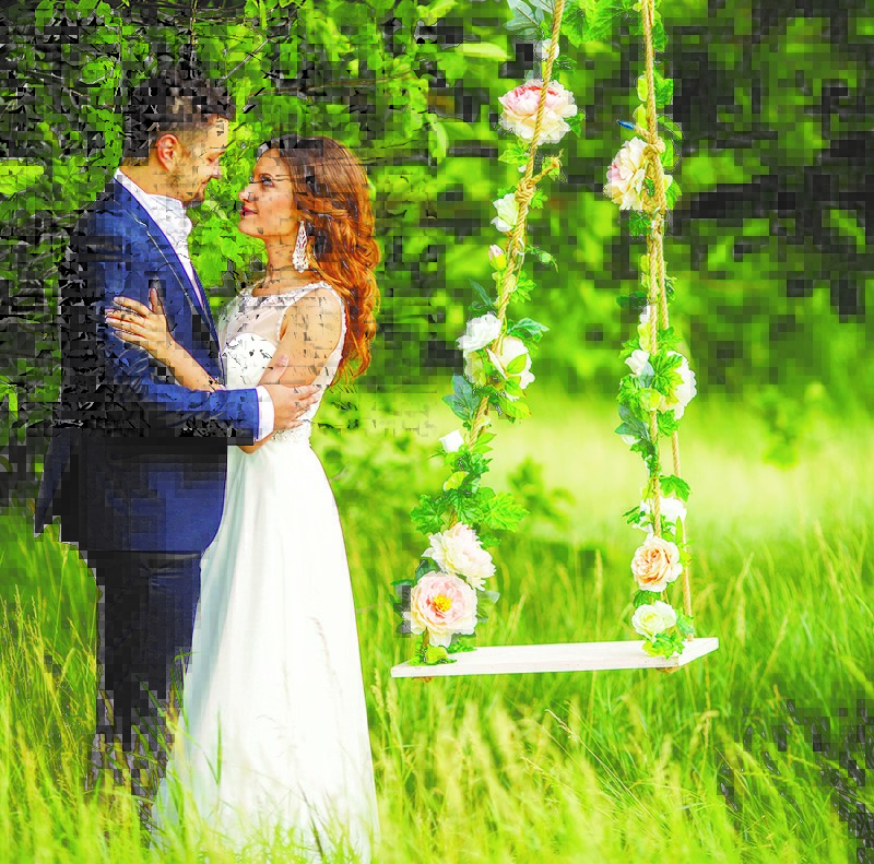 This Season’s Wedding Style Guide Includes Lots Of Lace | Osprey Observer