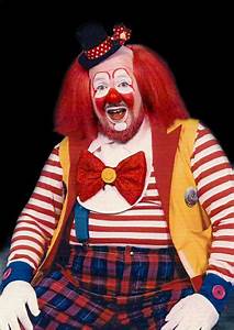 Sandford L. Gladden, 69, Jumbo The Clown, Leaves Legacy Of Smiles ...