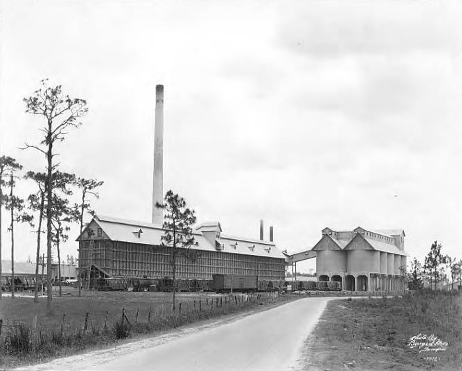 Can You Find The ‘Spotless Town’? Coronet: A Tidy Phosphate Company ...