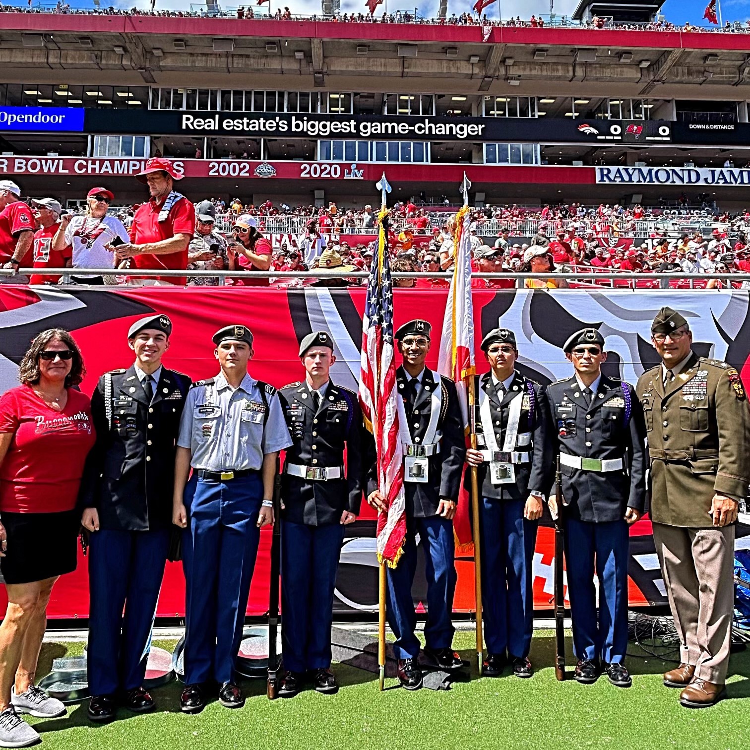 Lennard JROTC Color Guard Presents Colors At Tampa Bay Buccaneers Game ...