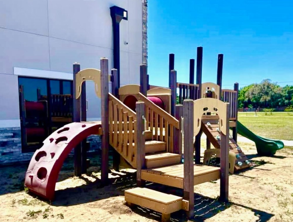 Creekside Church Of Christ Dedicates New Playground In Honor Of John ...