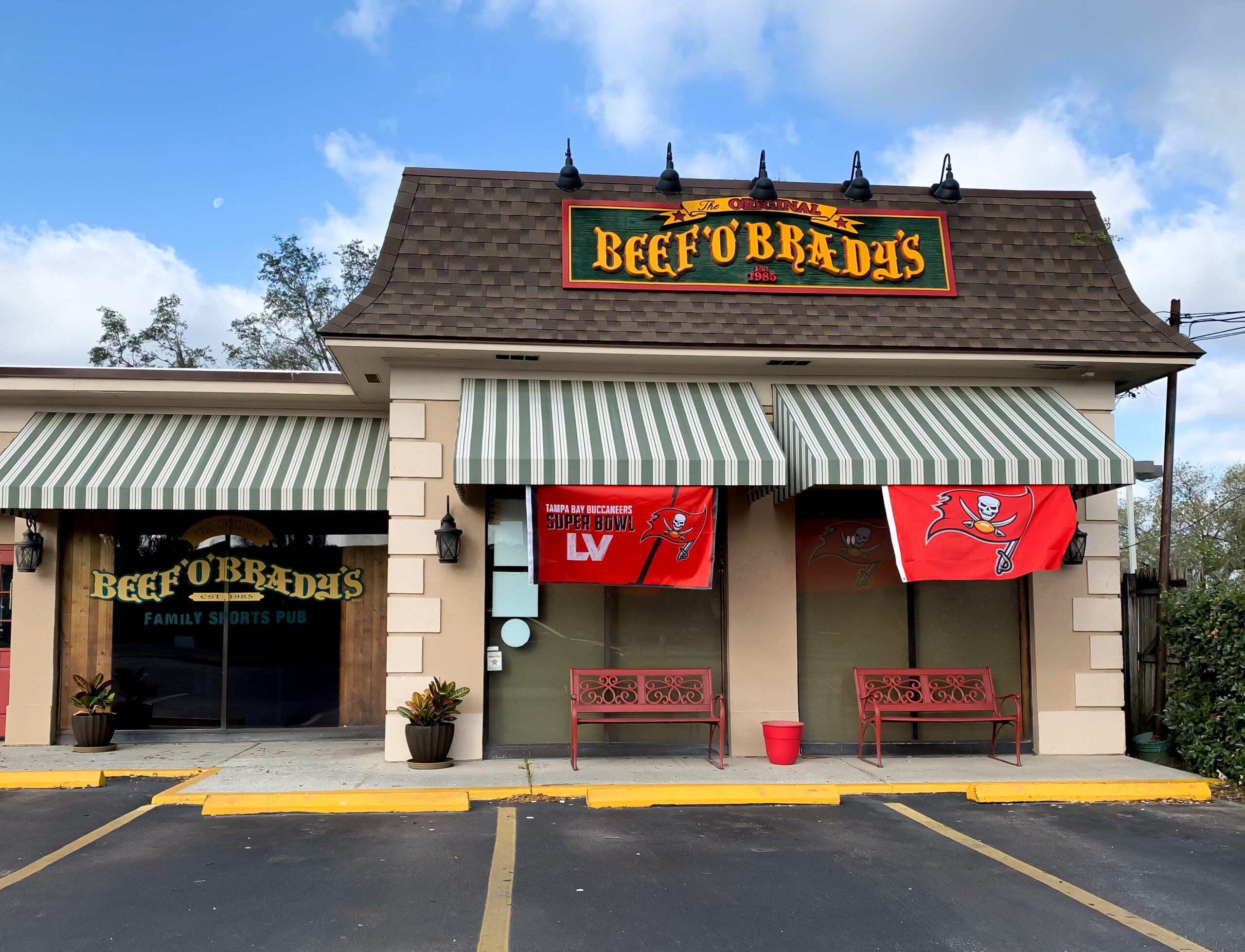 Original Beef ’O’ Brady’s To Celebrate 40 Years In Brandon | Osprey ...