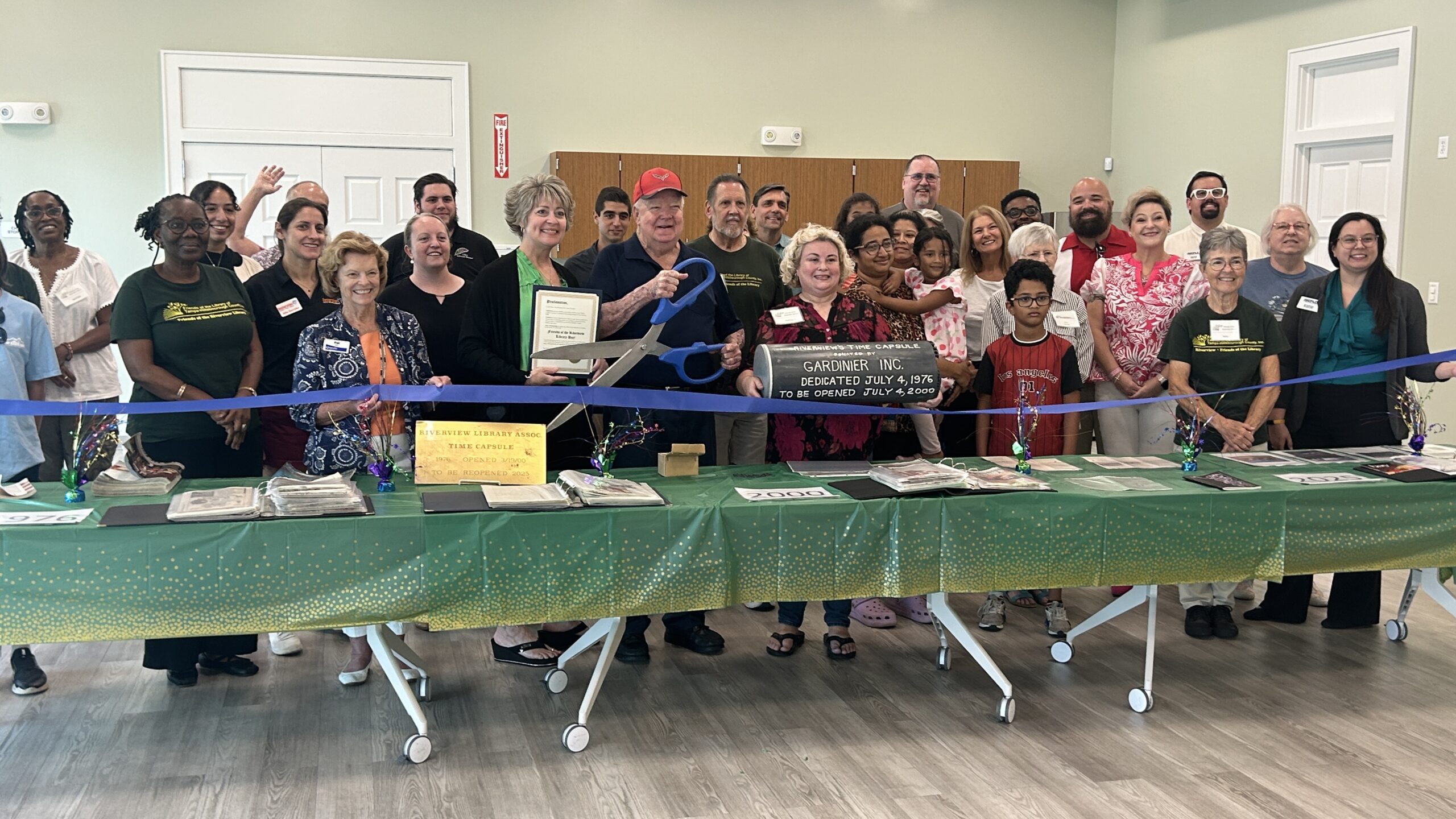 Riverview Library Unseals 1976 Time Capsule At Ceremony | Osprey Observer